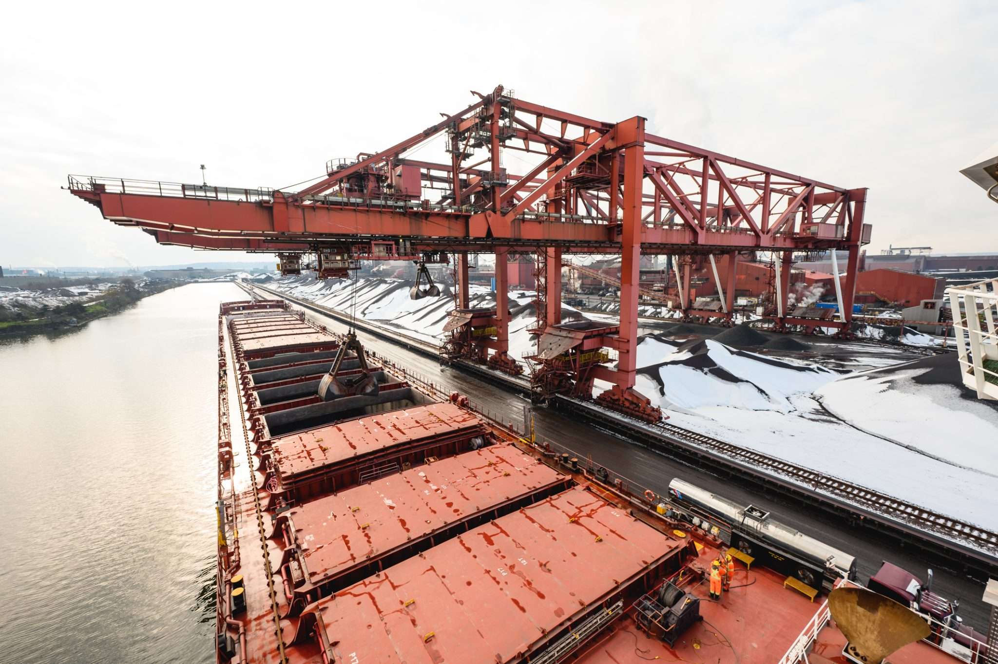 Algoma Endeavour - Algoma Central Corporation