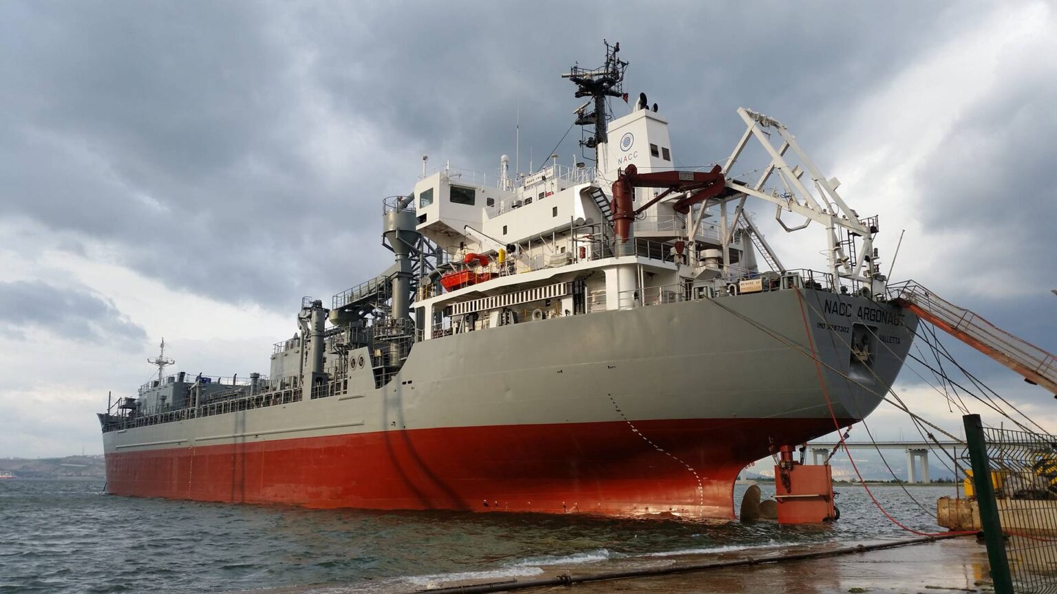 NACC Argonaut* - Algoma Central Corporation